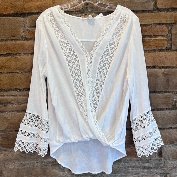 Surf Gypsy | Tops | Surf Gypsy White Crochet Top Js | Poshmark